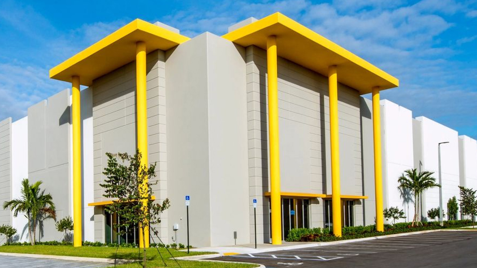 Miami Central Commons | Foundry Commercial